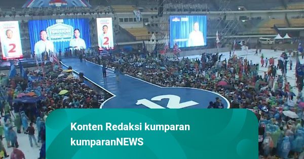 Hujan Deras Landa Kampanye Akbar Pan Prabowo Gibran Di Gbla Massa